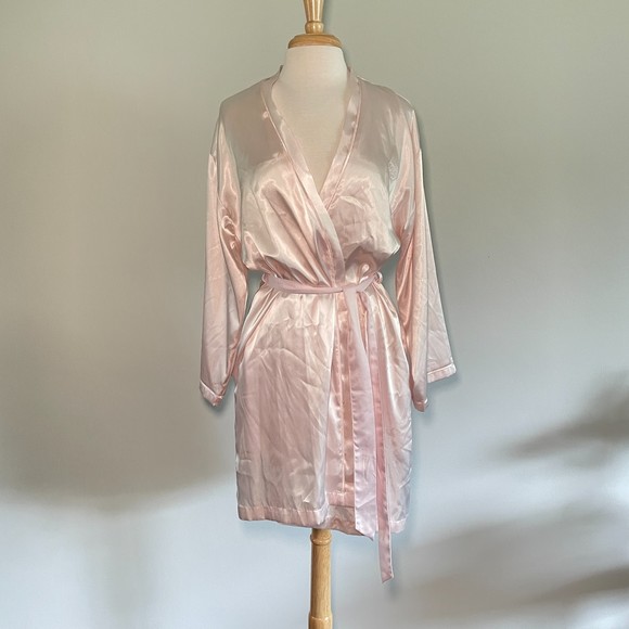 Oscar de la Renta | Intimates & Sleepwear | Vintage Designer Oscar De ...